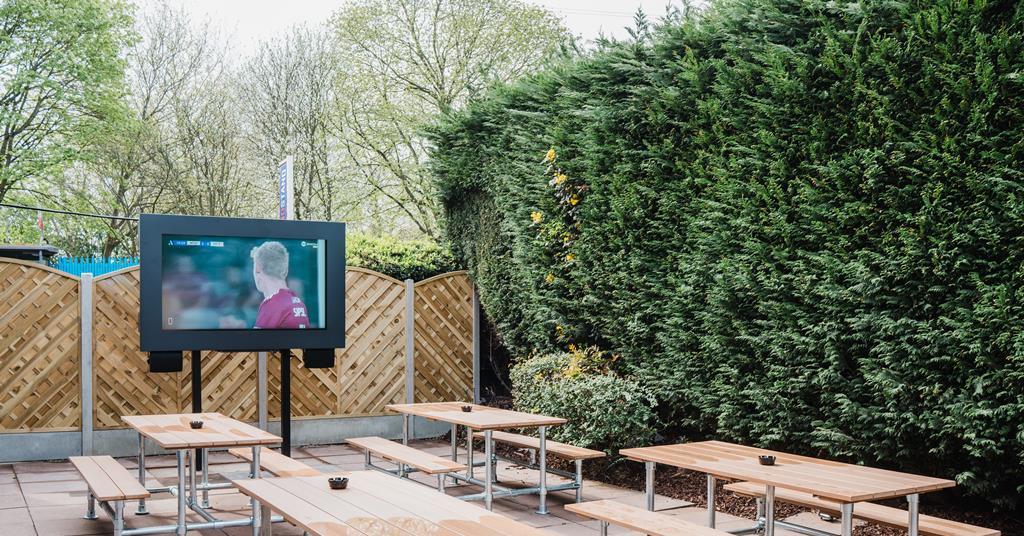 Marston’s launches new Grandstand sports pub concept | News | MCA Insight