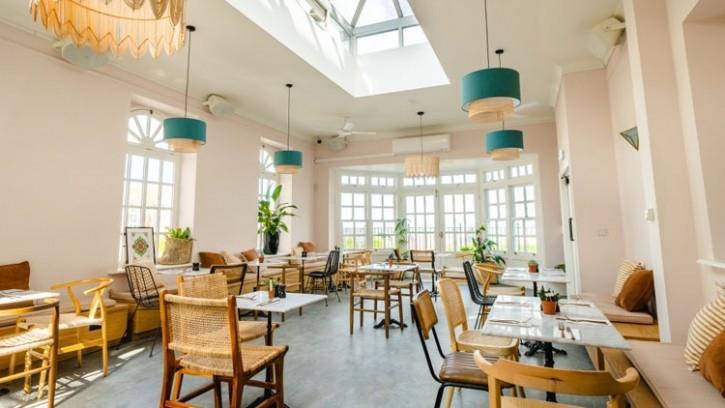 Exploring the dawn of ‘hybrid hospitality’ | Analysis & Insight | MCA ...