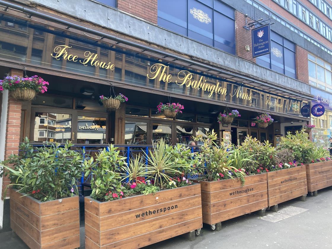 Wetherspoon continues to outperform sector | News | MCA Insight